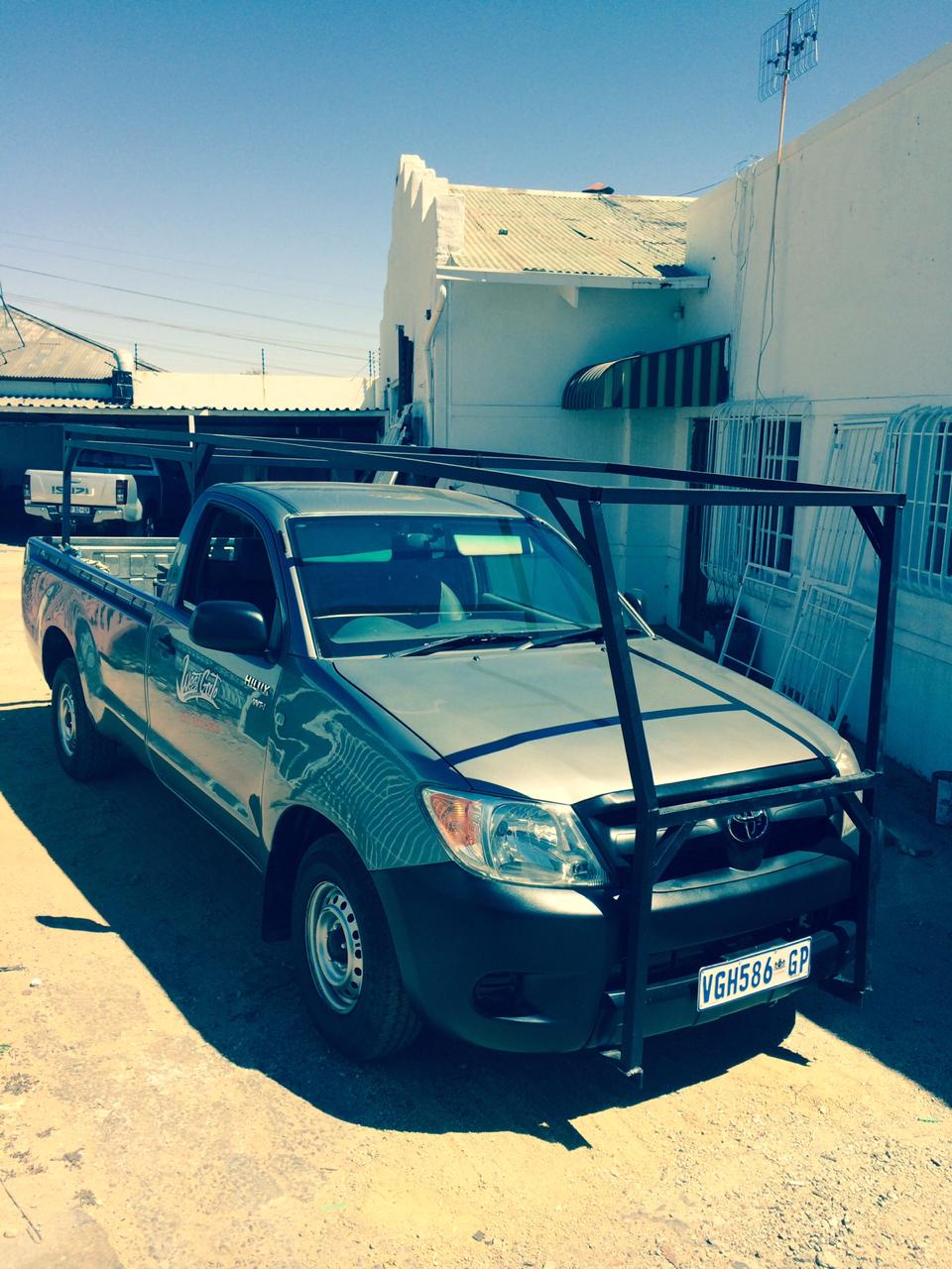 Bakkie Roof Racks - Amazing Gates