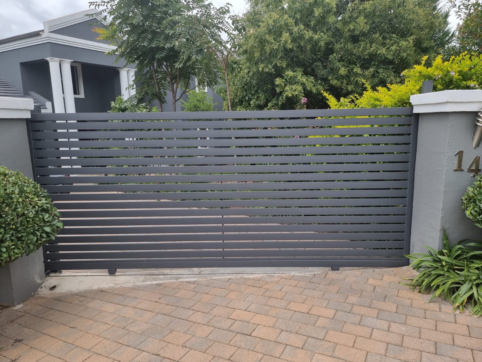 sliding gate wheels replacement for you in Johannesburg. - Amazing Gates