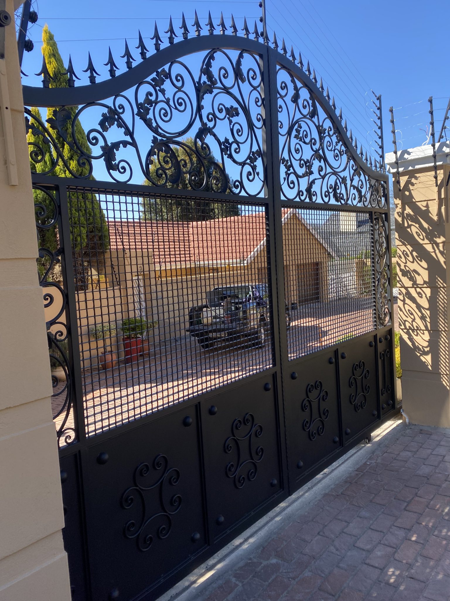 RaymondScroll gates, you will love now manufactured in Africa - Amazing ...