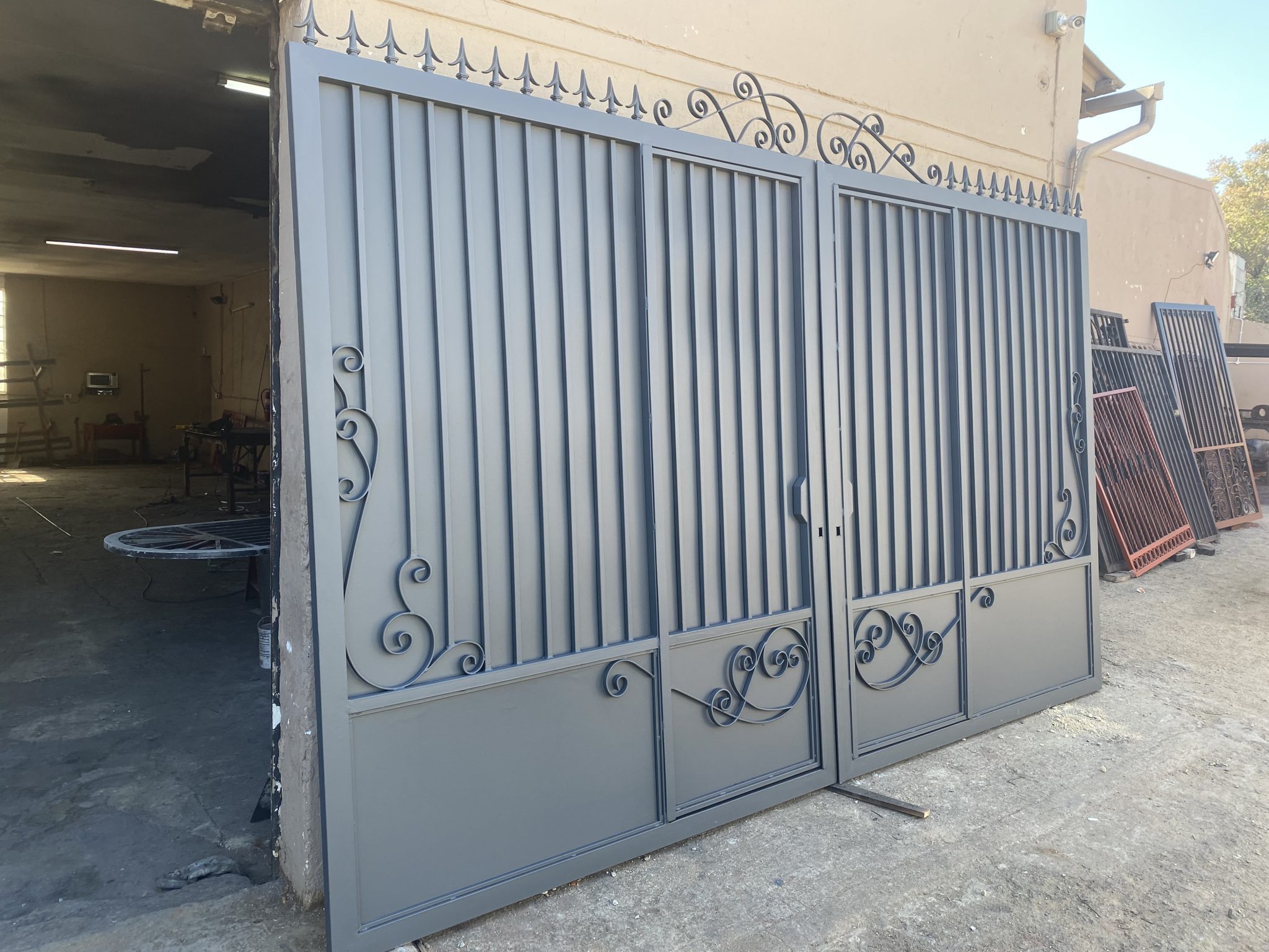 driveway gates for sale - Amazing Gates
